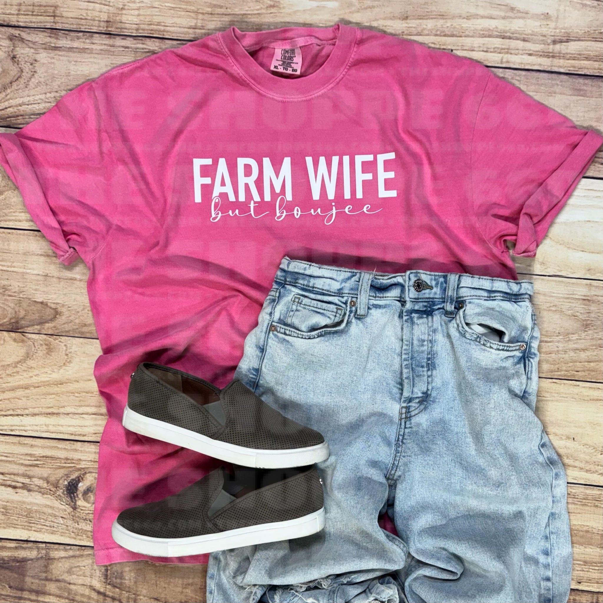 FARM WIFE BUT BOUJEE – The Shoppe 660